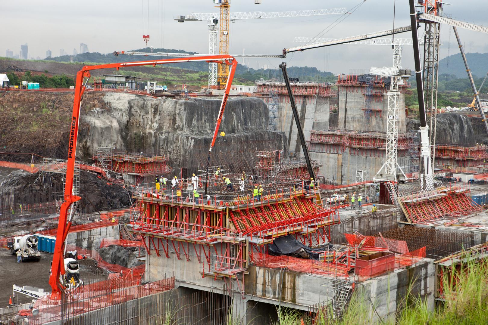 Expansion of the Panama Canal – Third set of locks | WeBuild Group